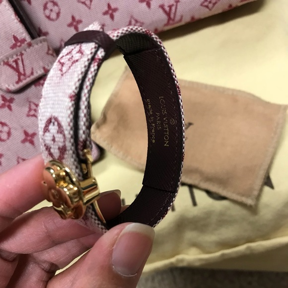 Louis Vuitton | Accessories | Authentic Louis Vuitton Mini Lin Set ...